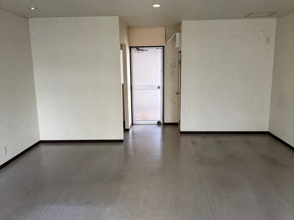 三光ビル｜塩野不動産｜塩野不動産だけが取り扱う出雲市内の賃貸・売買。アパート・マンション等の不動産物件情報。建築設計も承っております。